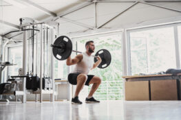 Overhand vs Underhand Barbell Row: Key Differences Explained ...
